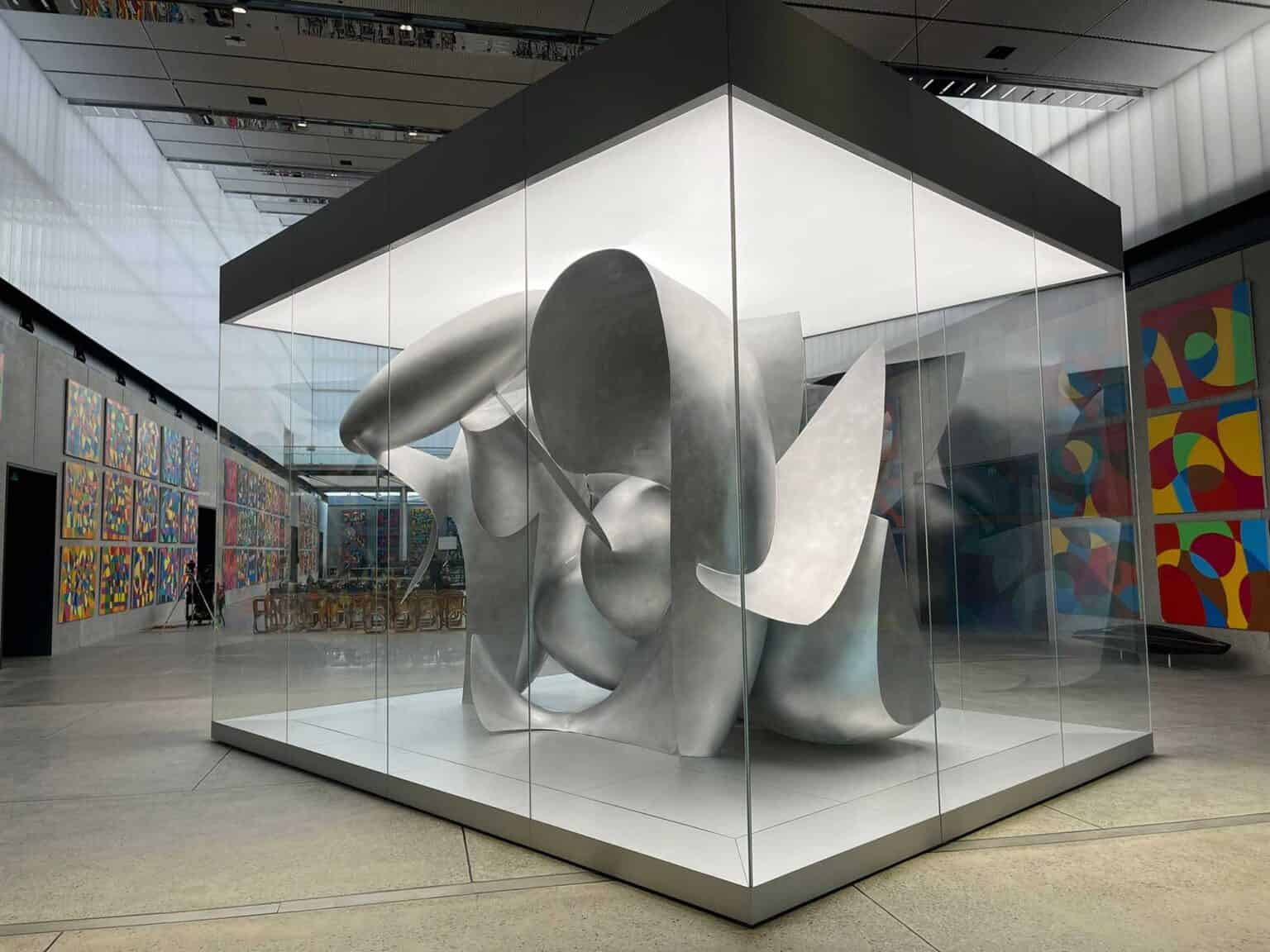 Museum Showcase and Exhibit Lighting